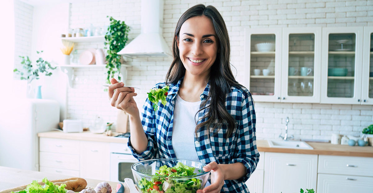 Healthy & Delicious Summer Salads - Massage Therapy Burlington - Denise ...
